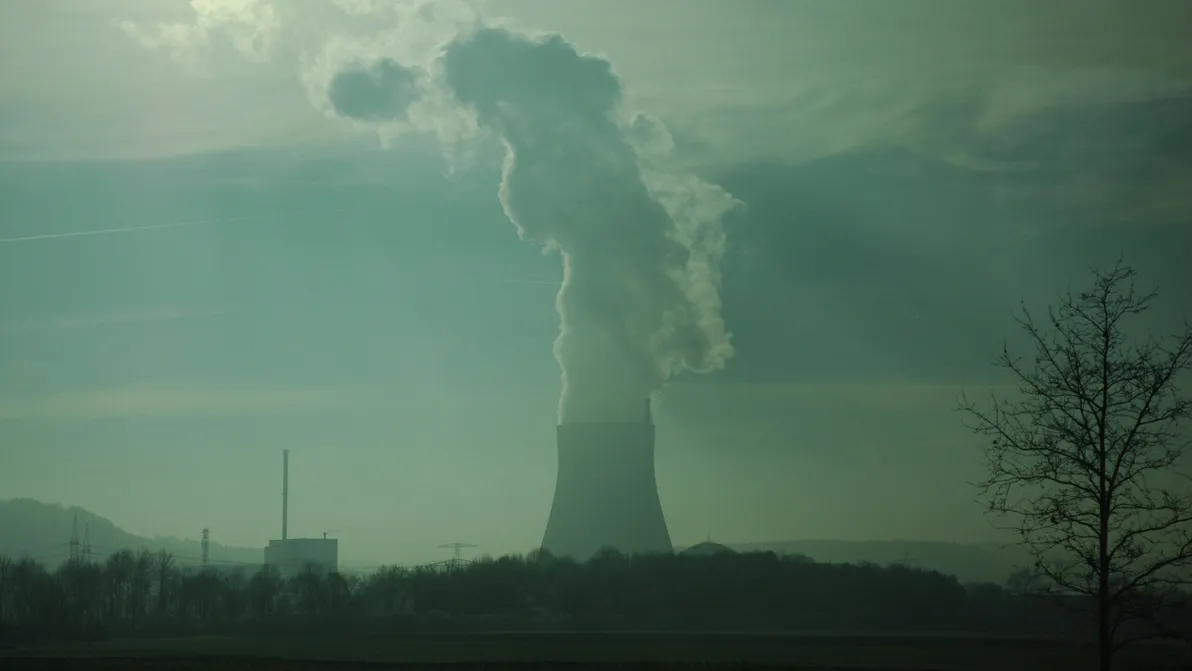 Kein Umsatz, Mega-Bewertung: Oklo schockt mit hohem Verlust – der Atom-Hype wackelt - 12.11.2025