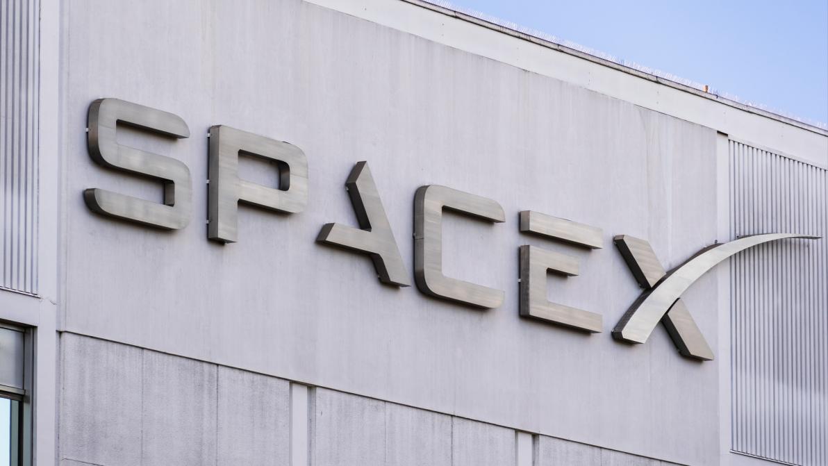 SpaceX bricht Wall‑Street‑Regeln: IPO‑Preis 135$ – 75 Mrd., 1,75 Bio ...